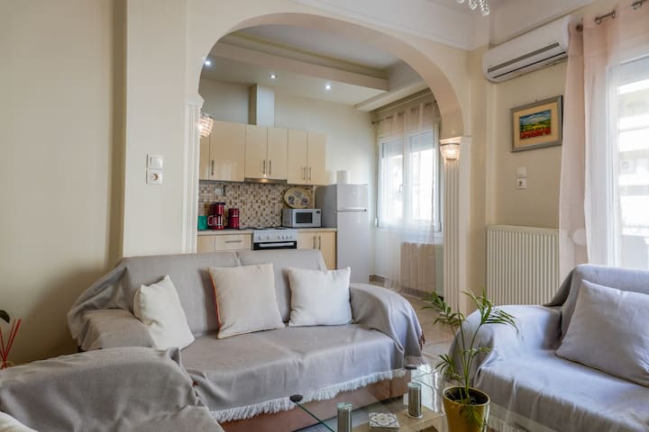 Spacious 3br For 5 | Center |3 Bathrooms - Thessaloniki