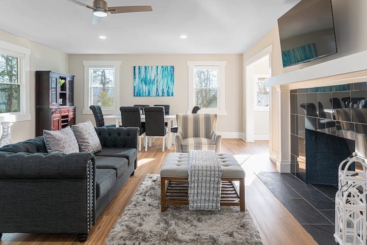 2br/2ba Magnificent Smoky Mountain Sunset Colors - Weaverville, NC