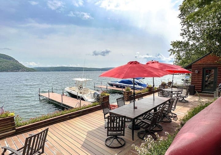 Arrow Head Lodge-waterfront On Lake George - Hague, NY