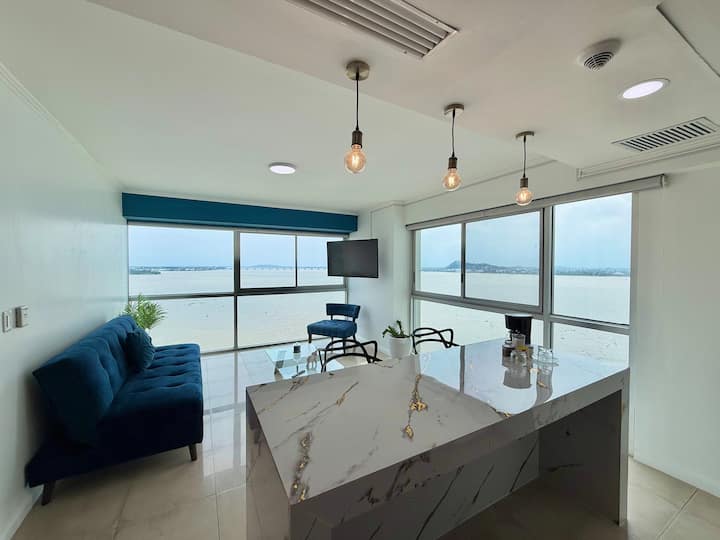 Dpto. 906 En Puerto Santa Ana (Desayuno Incluido) - Guayaquil