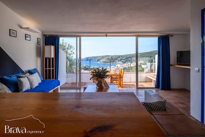 Can Rino · Vue Panoramique Et Piscine - Cadaqués