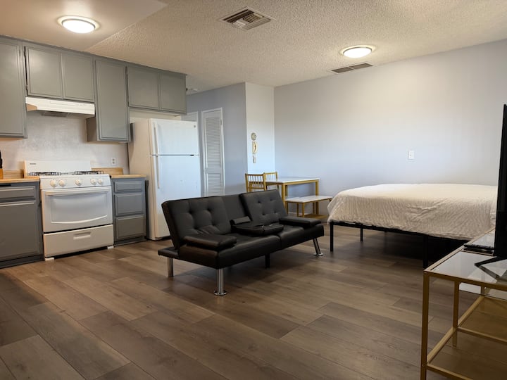 N Hollywood 1bd #4 - Elysian Park - Los Angeles