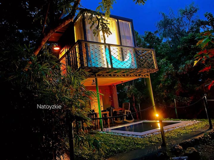 Hill Top Ocean View Glass Cabin With Pool - Calatagan