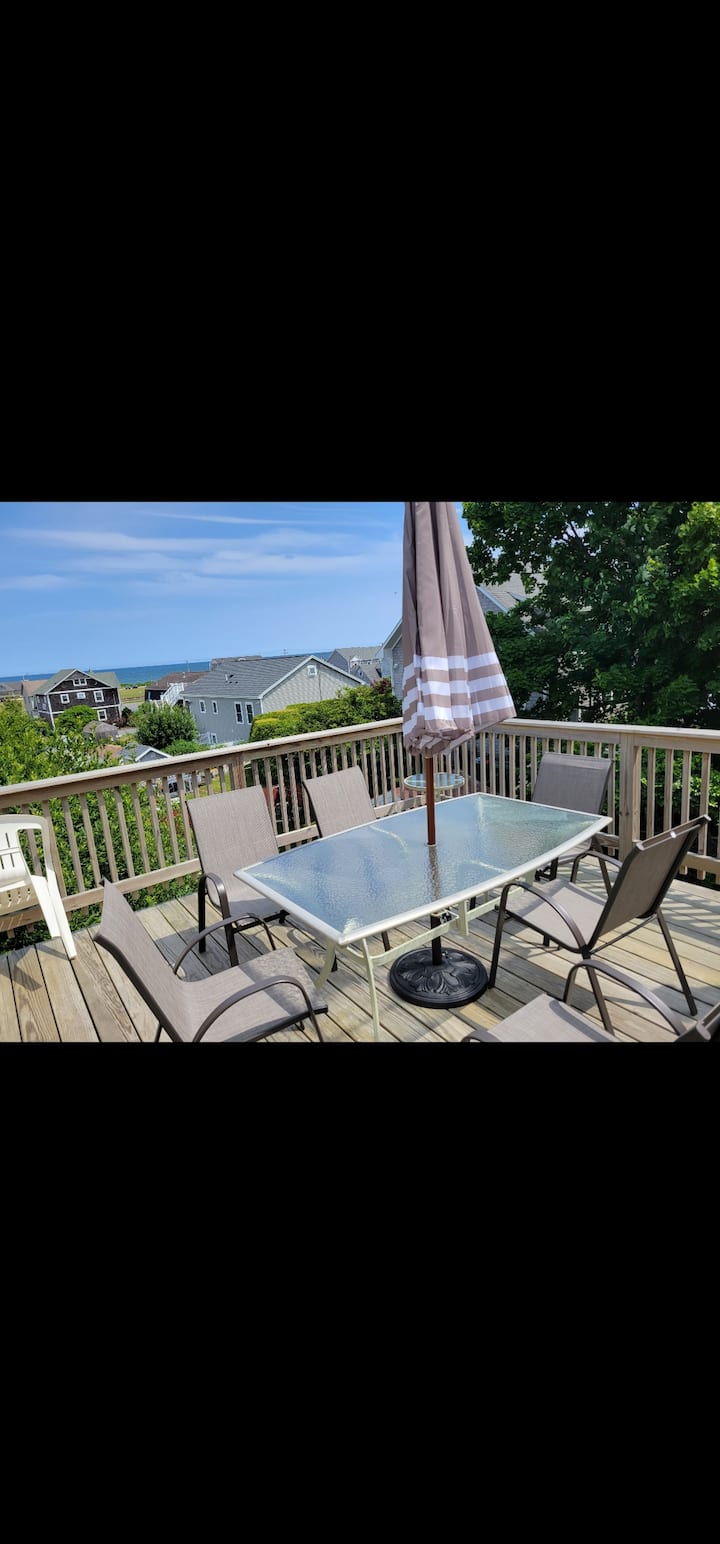 Beach Cottage With Central A/c And Water Views. - Newport, RI