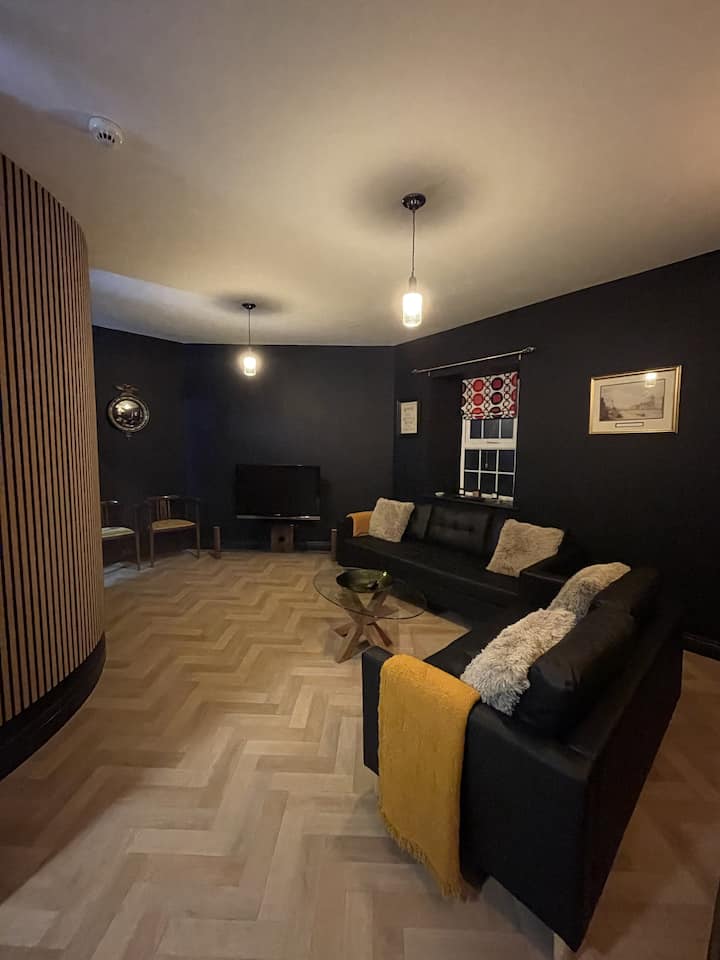 Stringer's New York Styled Studio Apartment - Tullamore