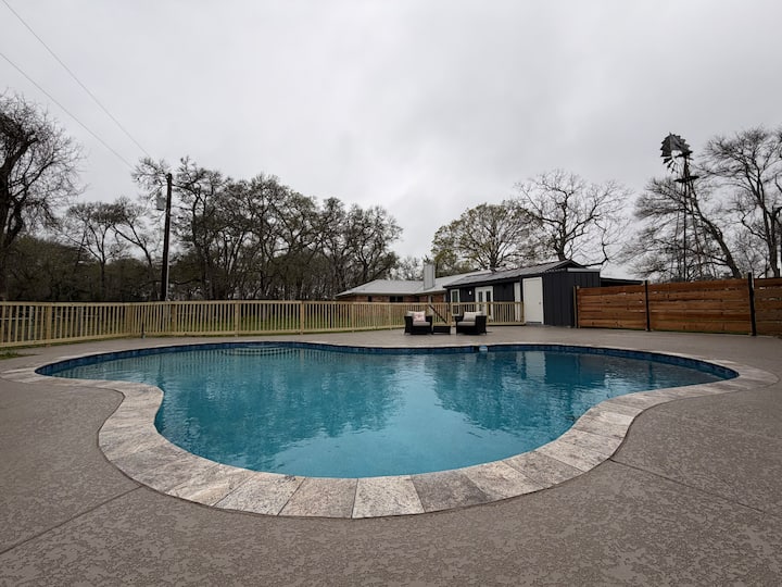 Wild Ranch - 5 Br Country Home With Pool - San Felipe, TX