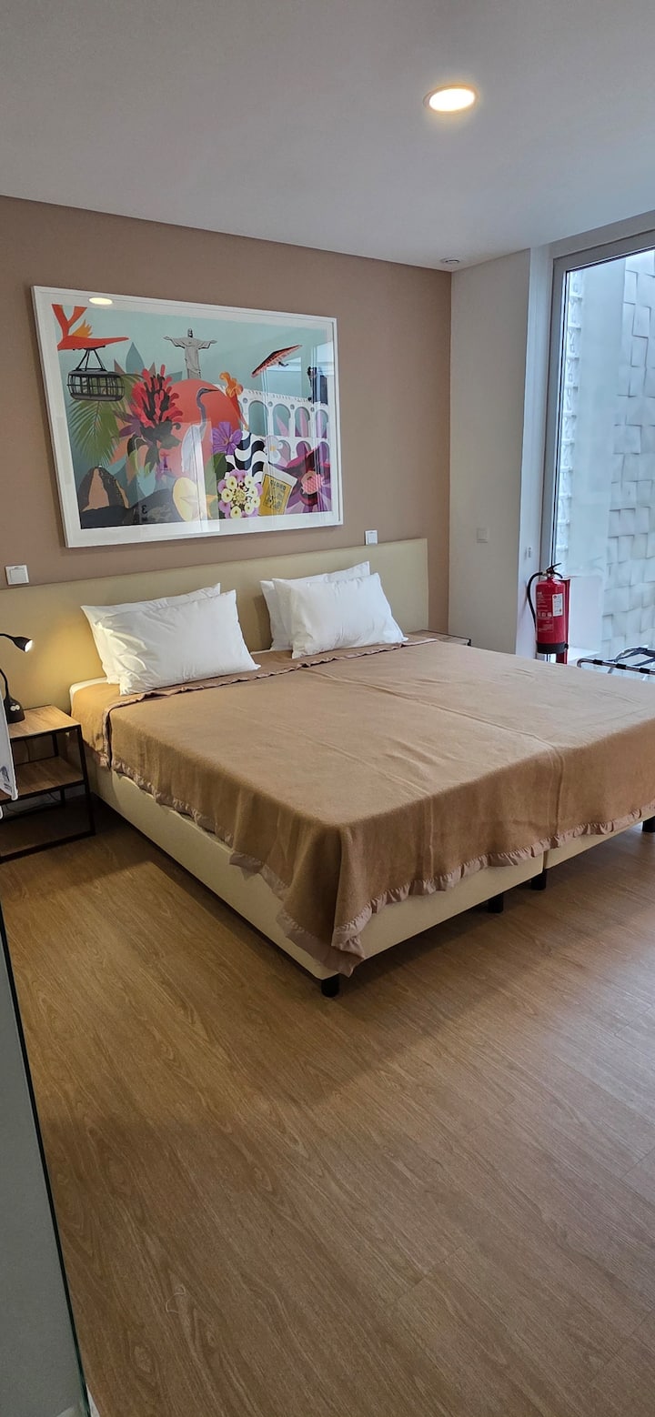 Cais 75 - Studio 03 Compacto E Tranquilo 1º Andar - Aveiro