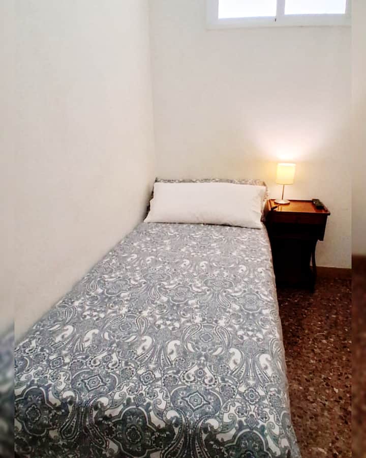 Habitación Privada En Ruzaffa - Centro Valencia - Valencia