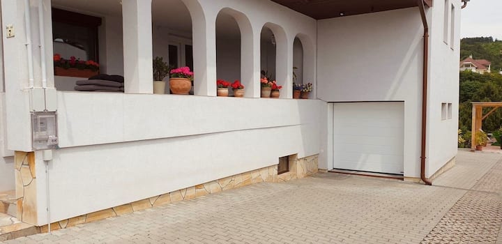 Villa Atlas - Lake View Retreat At Balaton - 헝가리