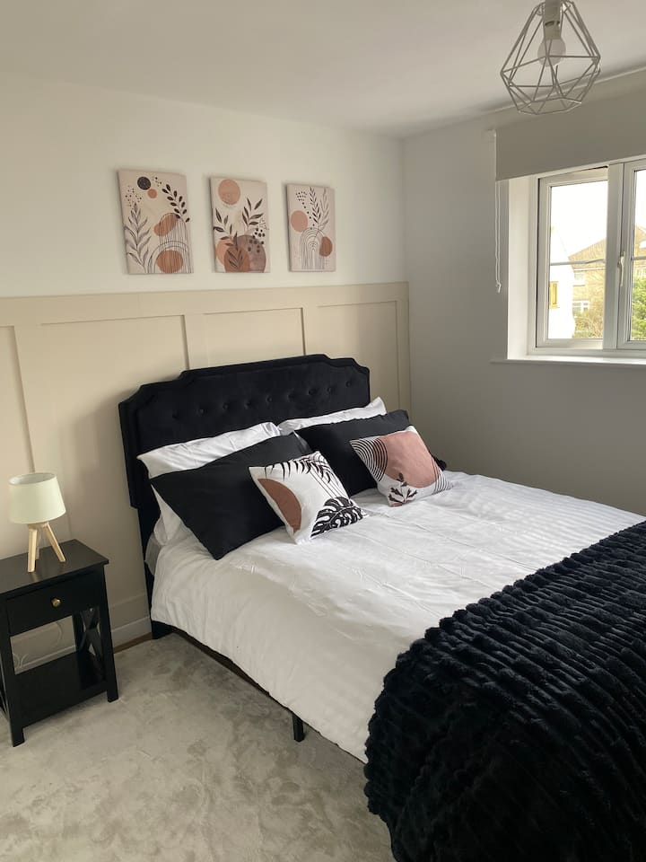 Luxury-style Retreat In A Quiet Village - Wellingborough