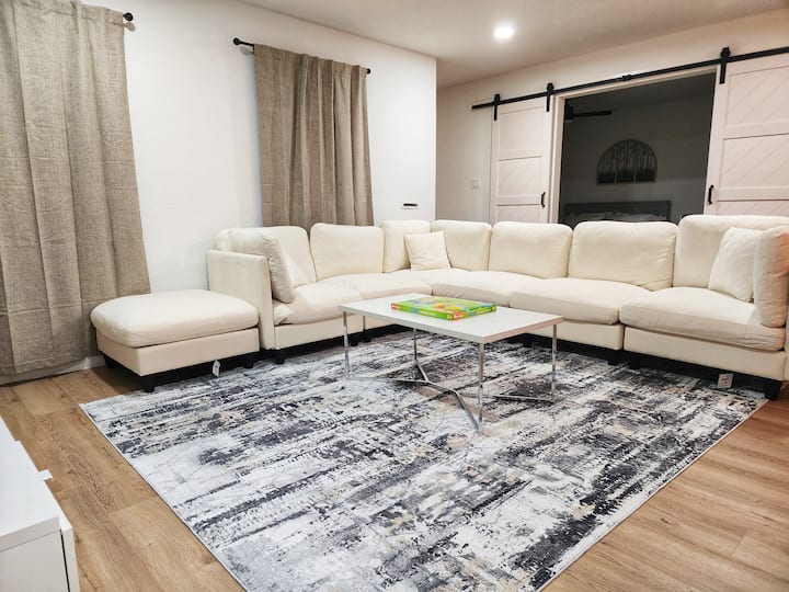 Huge Backyard, 4 Bed, Near Downtown & Med Center - Houston, TX