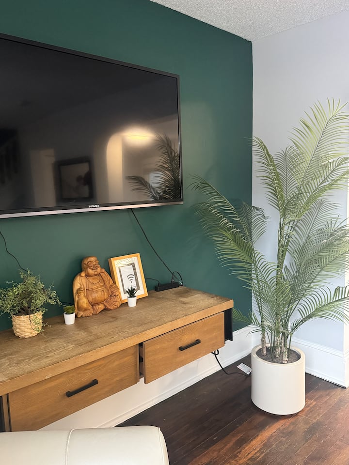 Cozy 3br Retreat-pet-friendly-15 Min To Ottawa - Gatineau