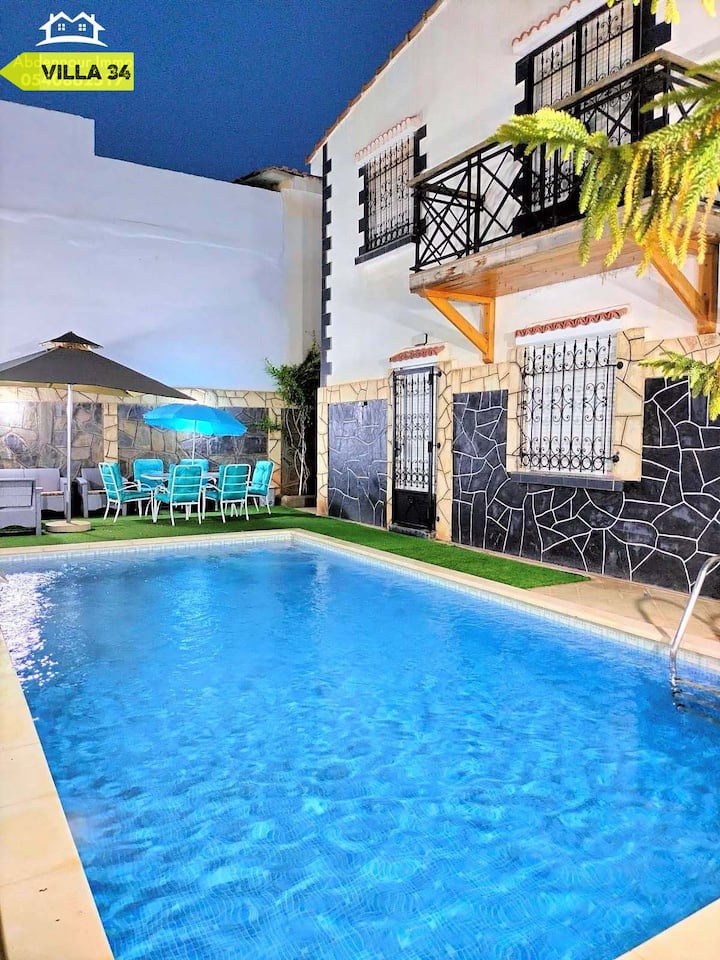 -Villa Avec Piscine
-Uniquement Pour Les Familles - Algeria