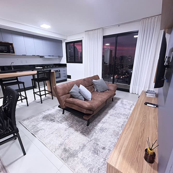 Luxo C/ Vista Incrivel | 2 Suítes | Setor Bueno - Goiânia