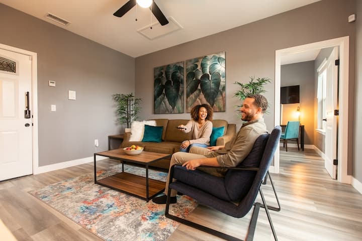 Stay In University Heights Shops, Dining, Park - University Heights - San Diego