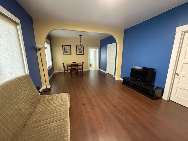 Prime Location, Walk To Bart, Bus And Shops - El Cerrito, CA