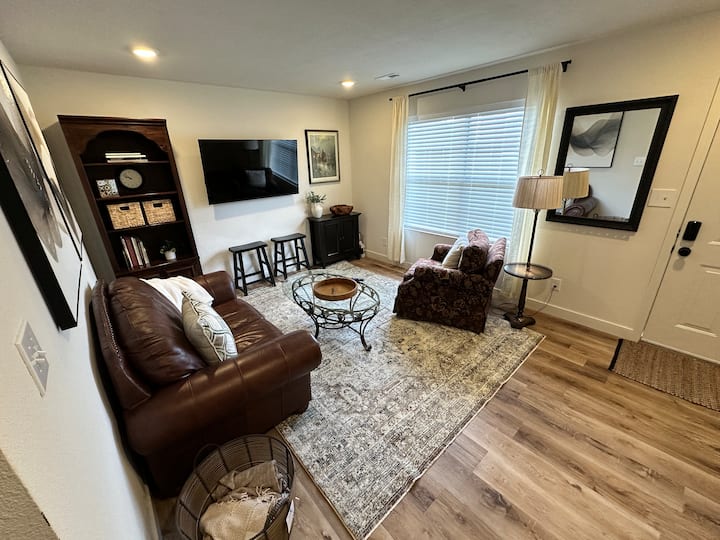 Cabo Lane Guest Suites - Finger Lakes State Park, Columbia