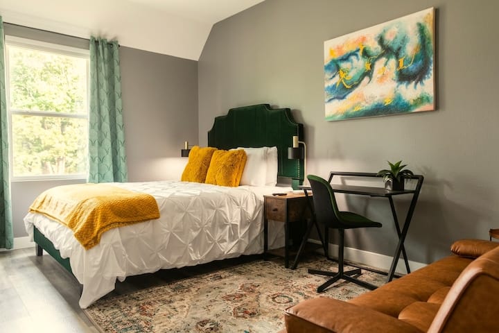 Chic Studio – Steps To Dining, Wi-fi & A/c - Tierrasanta - San Diego