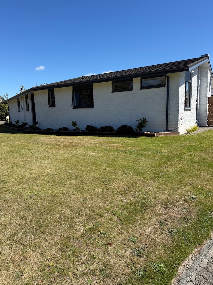 Ab’s Private Retreat - Te Anau