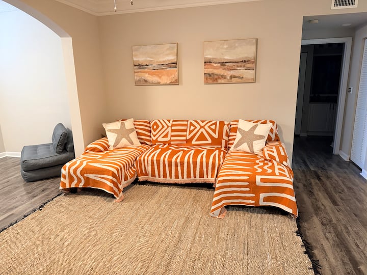 Modern 2br/2ba — 1st Floor, Minutes From The Ocean - Boynton Beach, FL