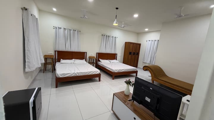 Sk Guest House - Karur