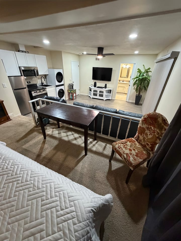 Wine Country Retreat | Private Entry + Scenic Deck - Santa Maria, CA