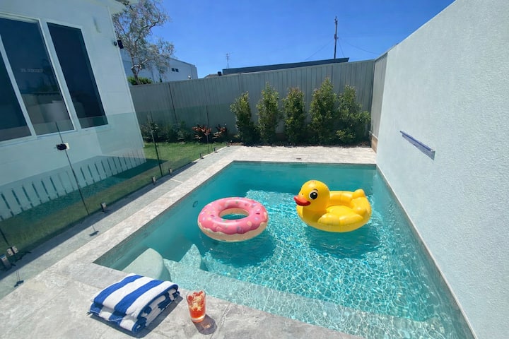 Your Buddina Escape:swim, Sip & Unwind By The Pool - Sunshine Coast Queensland, Australia