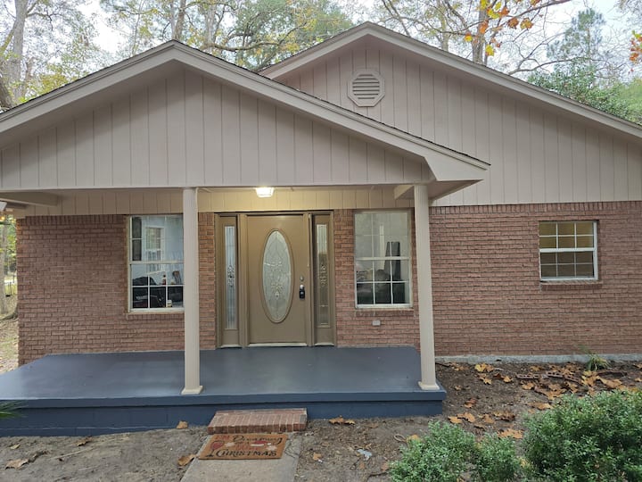 (6b/2b): Brand New House For Travelers (1117) - Gretna, FL