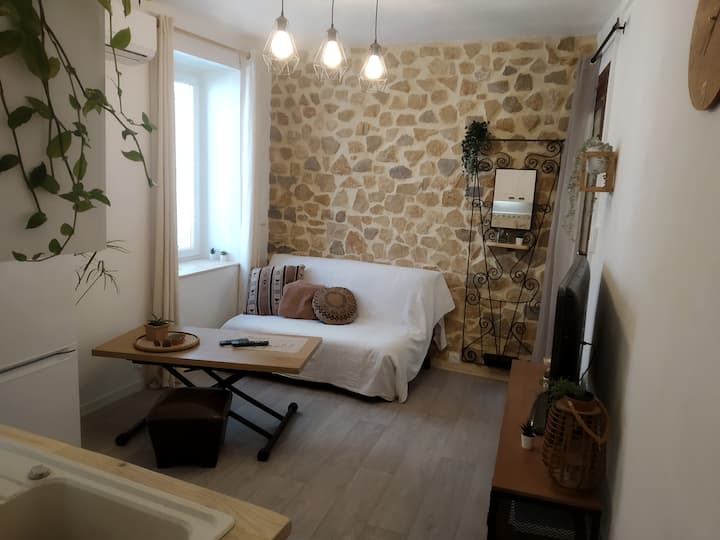 Appartement Hyper Centre Rénové & Cosy - Bagnols-sur-Cèze