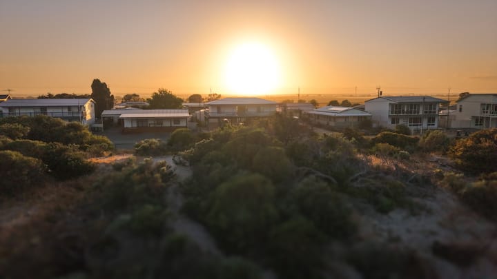 Halcyon Hardwicke Bay - Minlaton