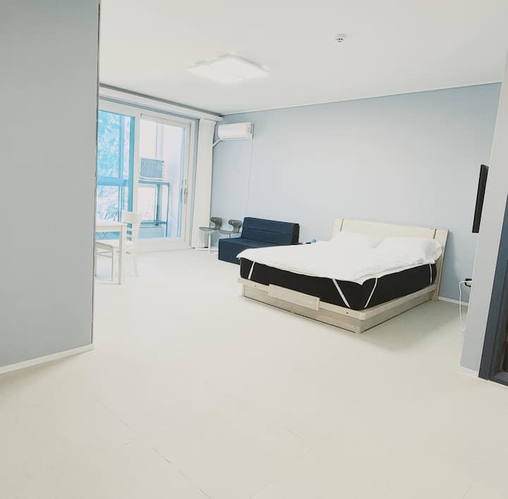 강릉 솔바다 펜션 [302호] - 포남2동