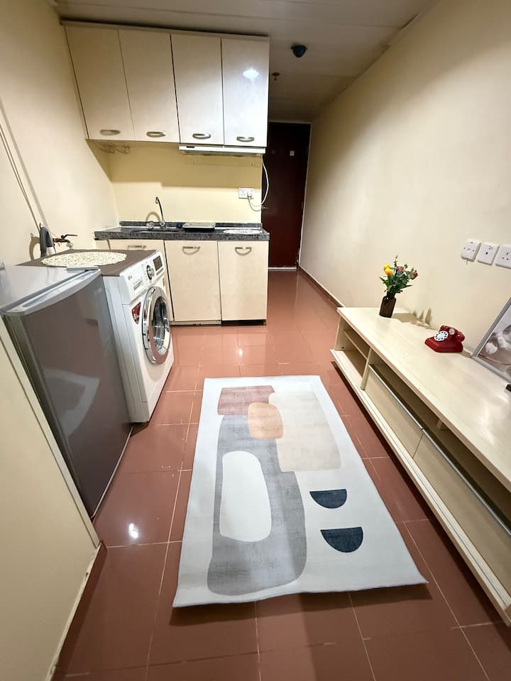 【佐敦月租首選】靜中帶旺！一睡房一廳｜密碼鎖專屬樓層｜平地電梯，地鐵站1分鐘 - Shau Kei Wan