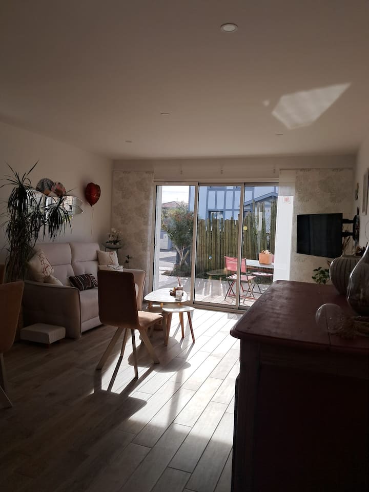 Maison Plain Pied Avec Spa Et Jardin Au Calme - Bassin d'Arcachon