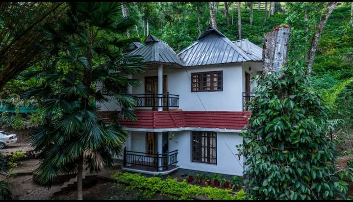 3-bedrooms Common Swimming Pool Villa, Munnar - Munnar