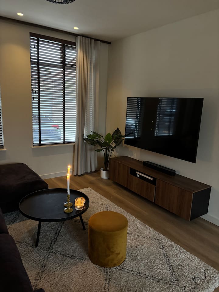 Nieuw Huis In Het Centrum - Best