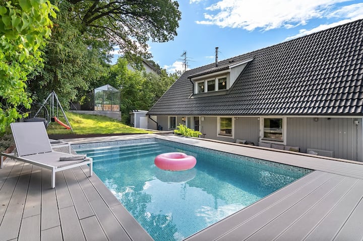 Hus 30 Min Från Sthlm C Med Pool, Jacuzzi, Bastu - Stockholm