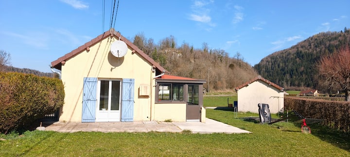 Petite Maison Cosy Avec Jardin à Syam – Jura - Champagnole