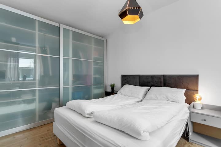 Bright & Modern 1br Apartment In A Prime Location - Reykjavik