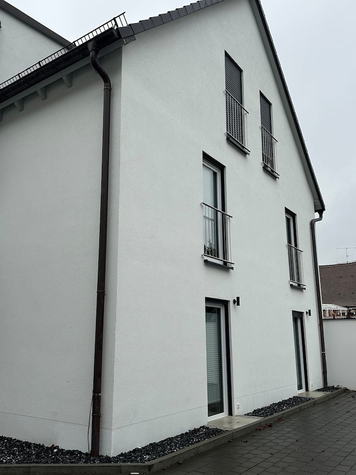 Haus/monteurunterkunft Voll Möbeliert - Illertissen