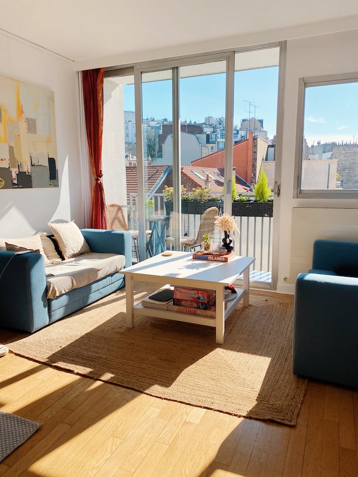 Appartement Lumineux Avec Balcon à Montmartre - Parigi
