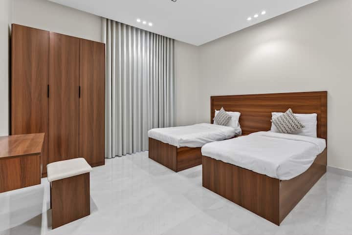 One-bedroom Suite With Living Room -Room 5 - Medina