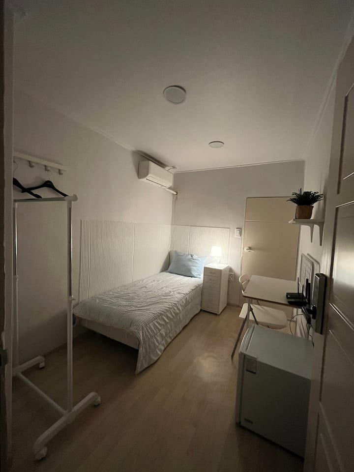 [여성전용]부천역 도보5분 처음하우스 202 - Seoul