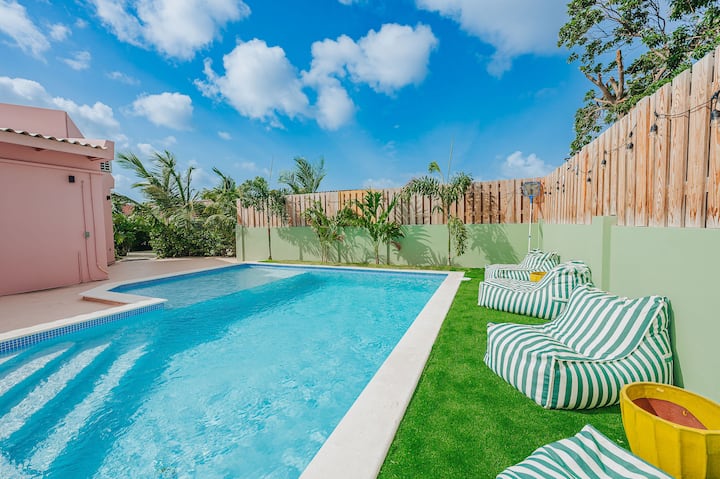 Boutique 2br House • Shared Pool • Tropical Resort - Aruba