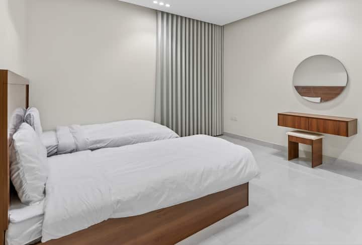 Elegant Suite | New | 8 Min From Haram - Medina