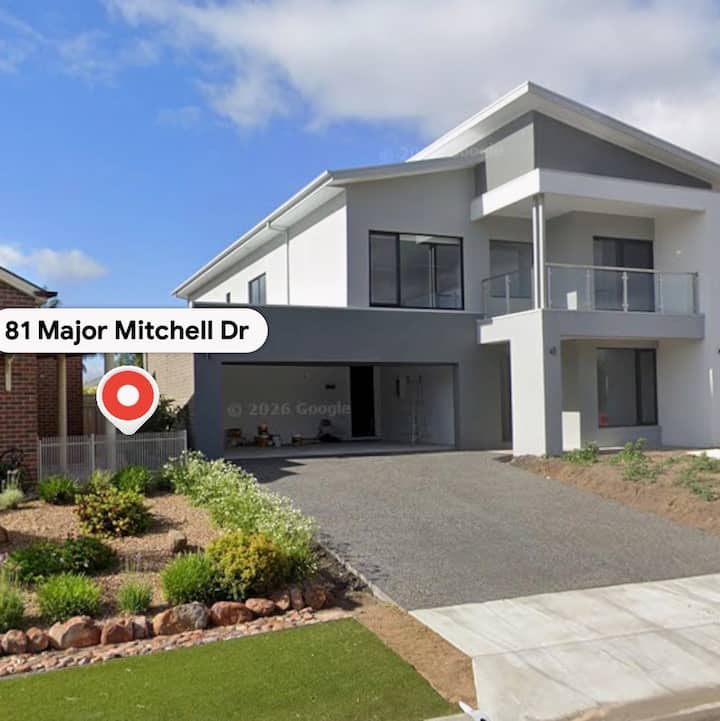 “Riverview”- Absolute River Front Prestige - Horsham