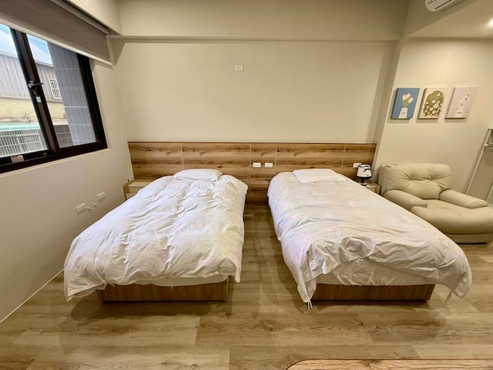 比飯店更親民，大園平安路質感民宿，機場接駁/自助入住超方便（202） - Taoyuan City