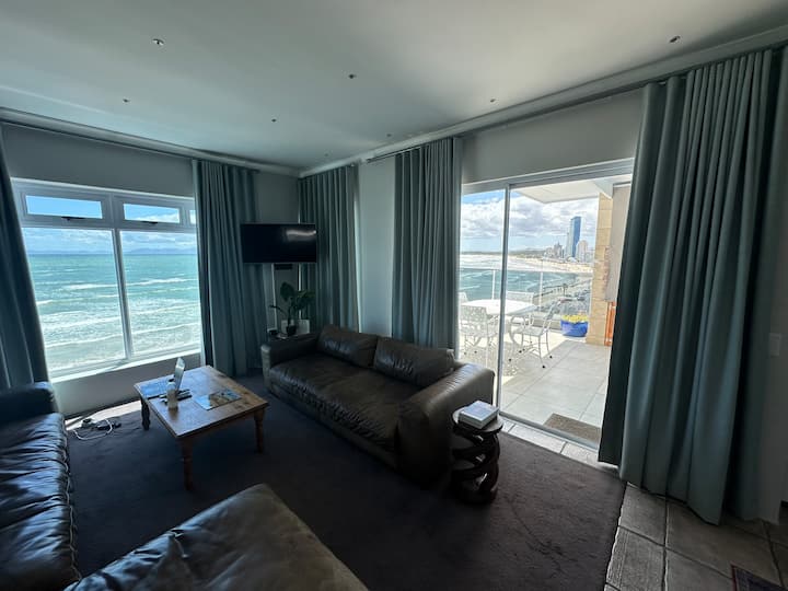 Pips Place Penthouse - Somerset West