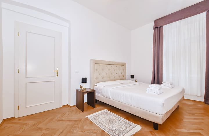 Two-bedroom Deluxe Apartment - Praga