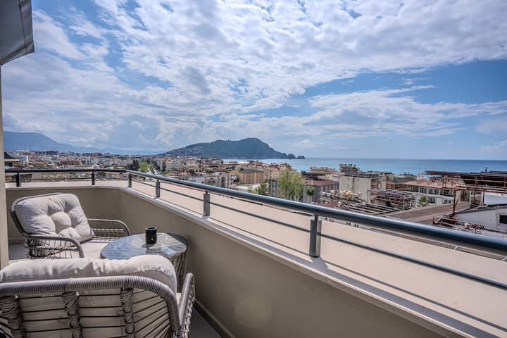 3+1 Kleopatrada ÇAtı Katı Geniş Daire - Alanya