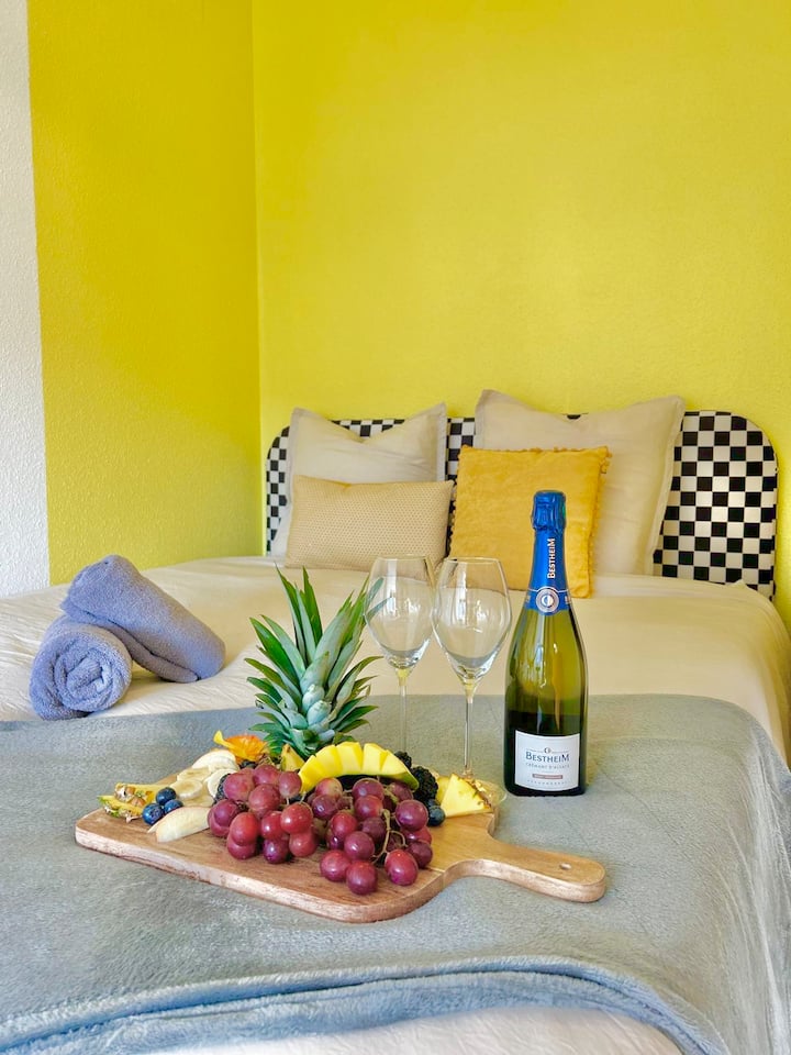 Yellow Suite - Séjour Design - Mulhouse/vosges - Lac des Perches